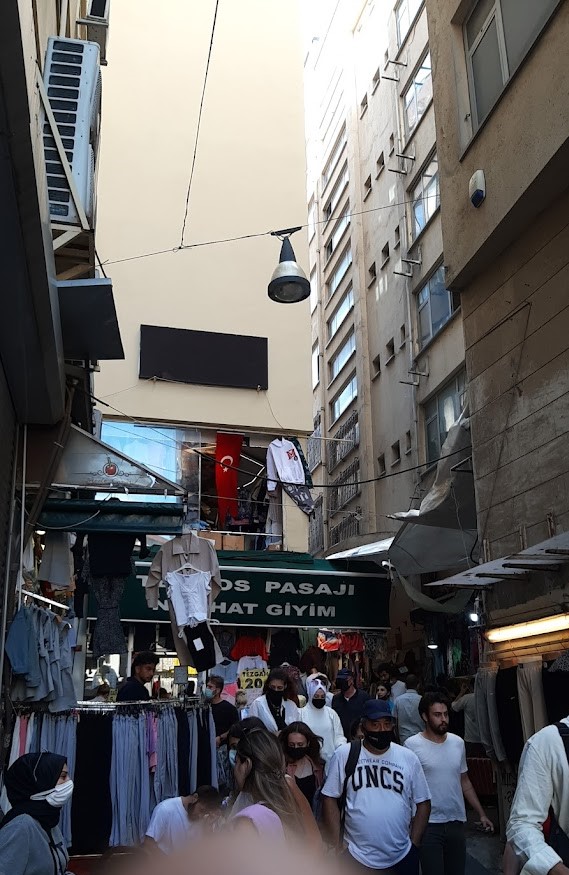 15 Cheap Shopping Malls in Istanbul That Only The Natives Know