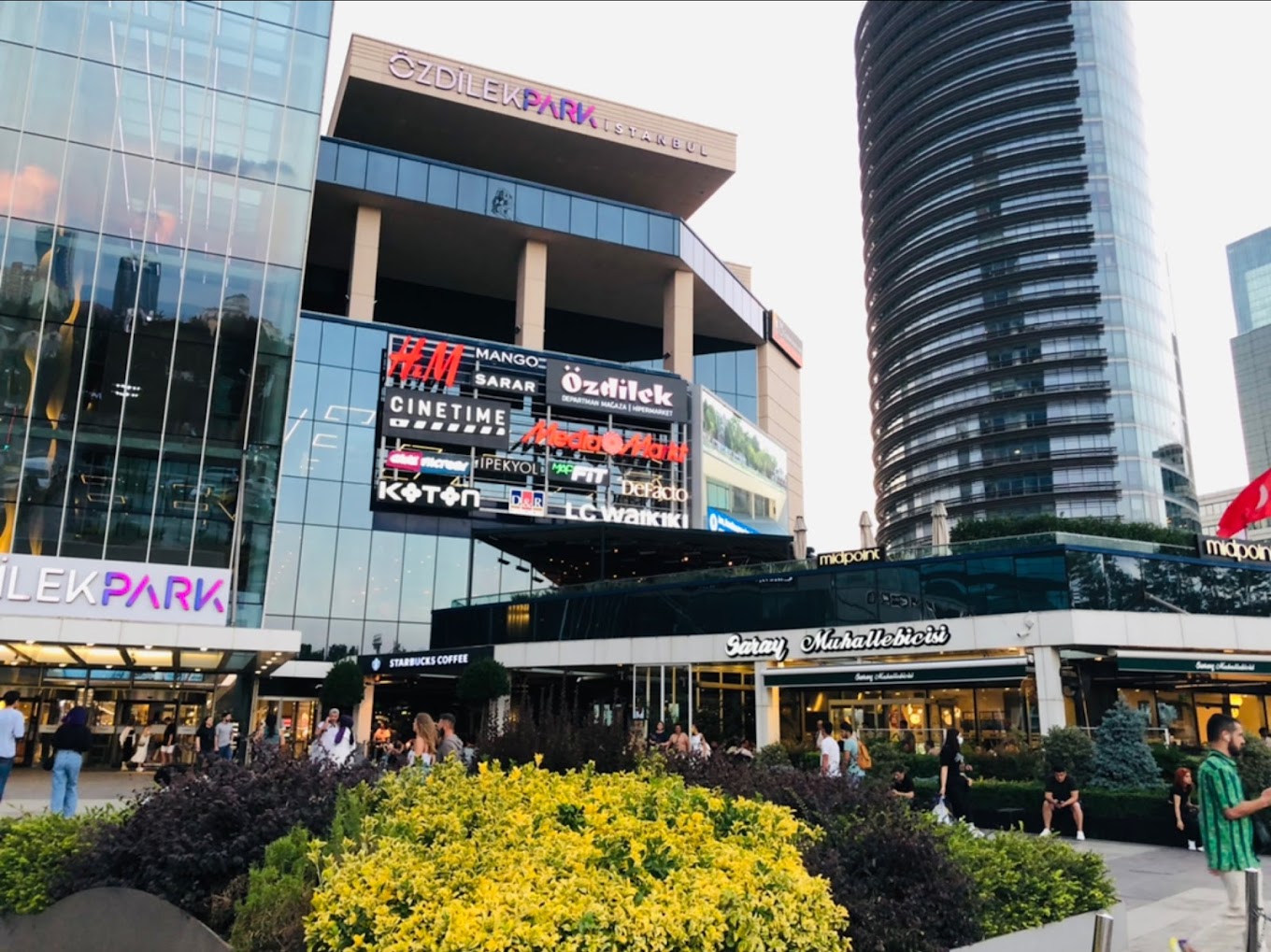 Kanyon Shopping Mall shops list + facilities + access way