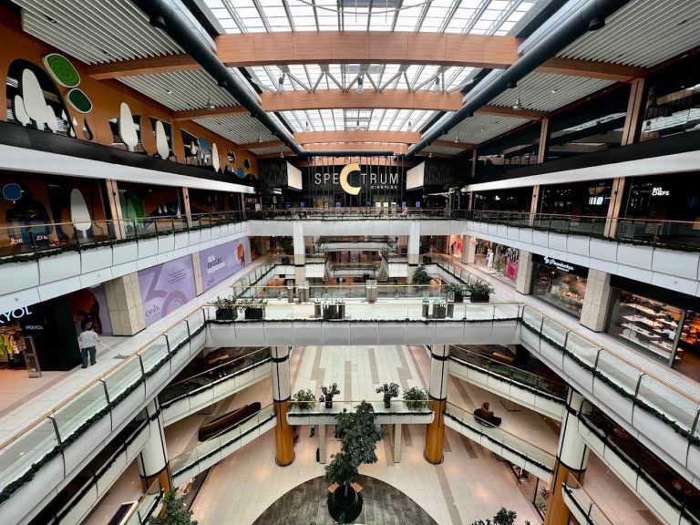Istanbul Capitol Shopping Center Shops List + Facilities