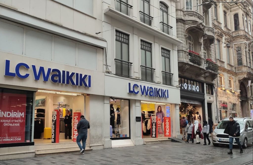 Lc Waikiki Branches In Istanbul | Location+Products+Prices