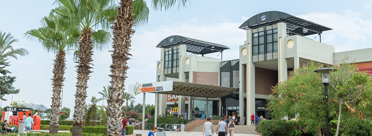 Antalya Migros Shopping Center: facilities and shops